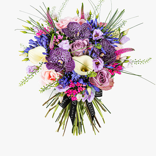 Bring Venice Home with Our ‘Venice Bouquet’ | Haute Florist